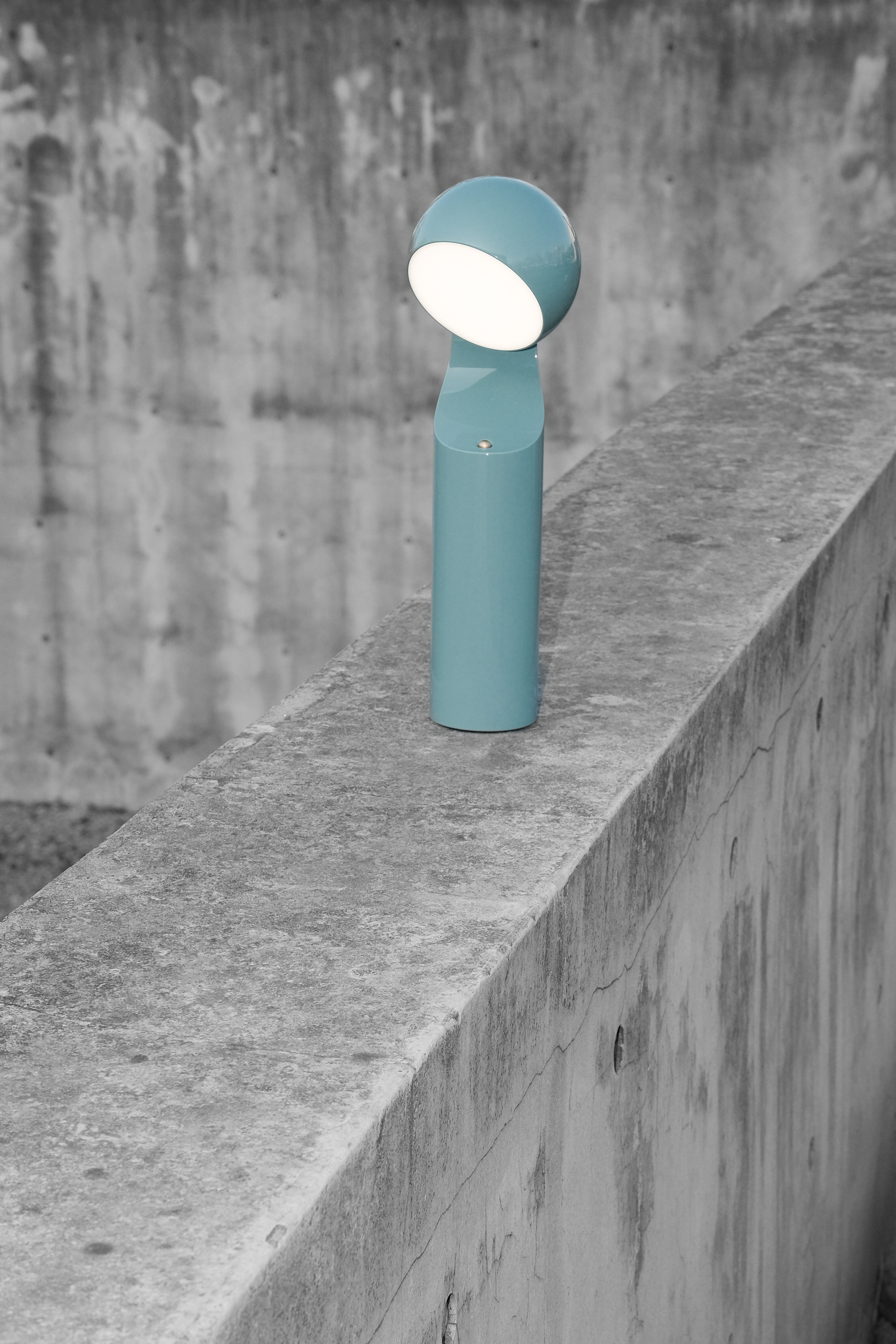Fine Lumens Mono Portable Reading Lamp | Unique Blend of Modern Design ...